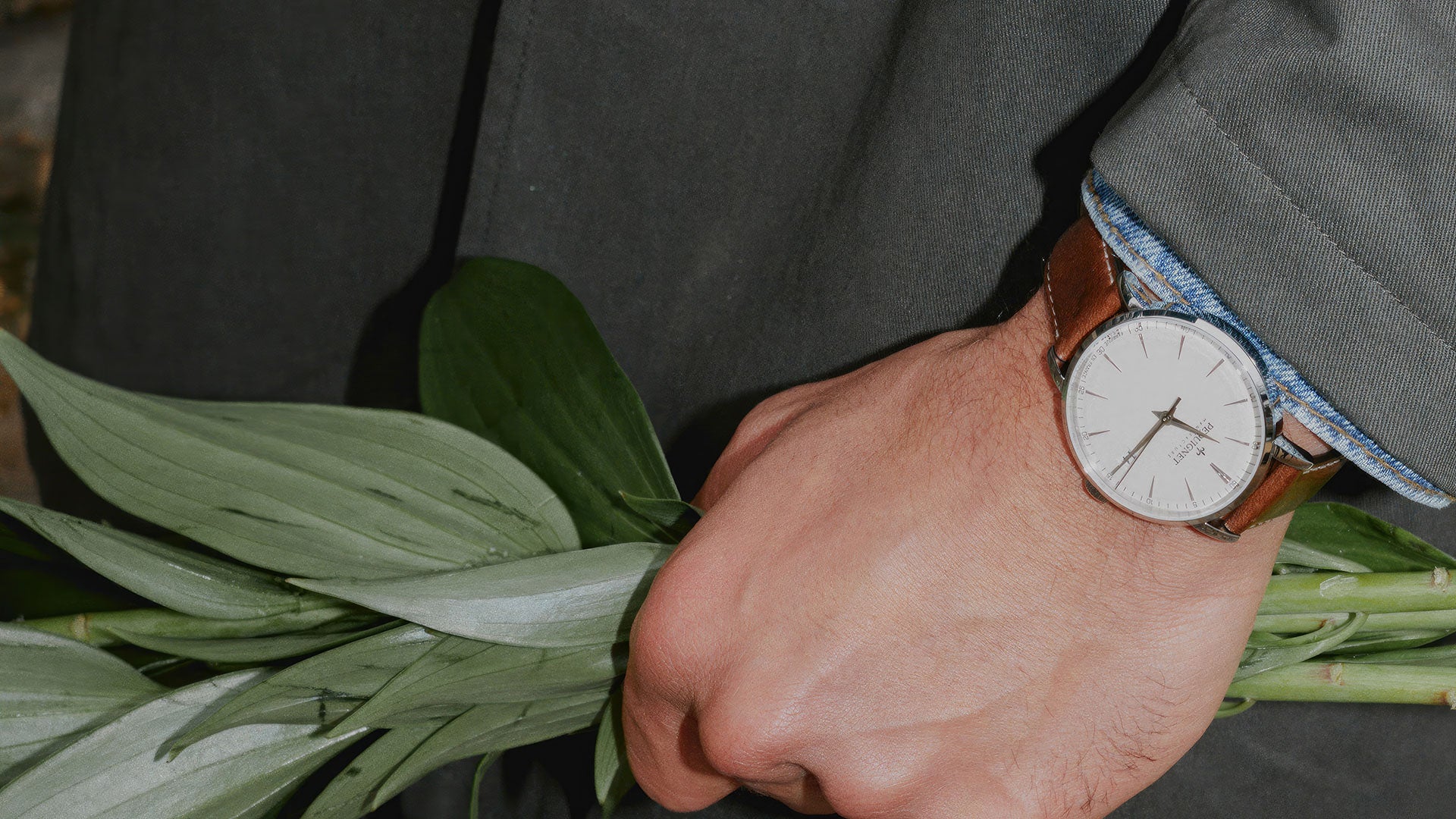 Attitude watch collection | Pequignet Official Website